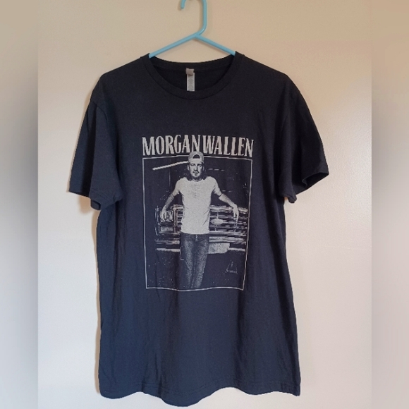 Tops | Morgan Wallen Concert Tee Size L | Poshmark